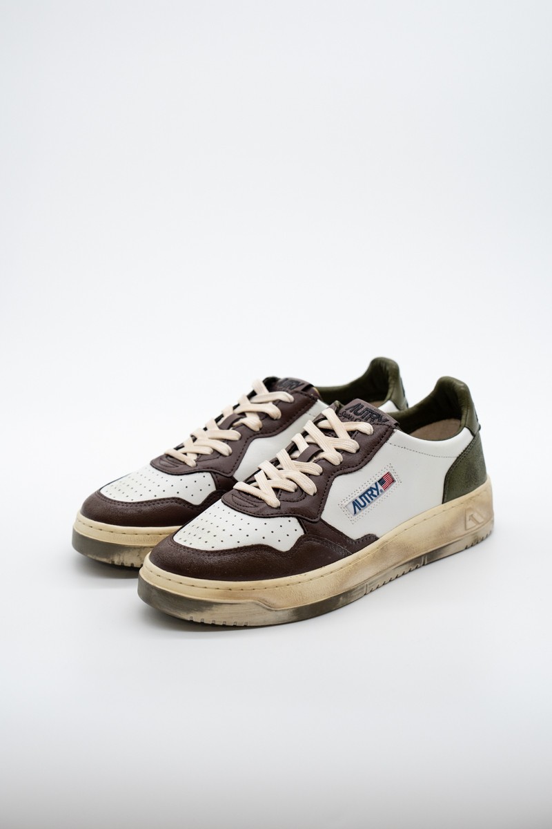 Autry Scarpe e Accessori: Nuova Collezione 2024 - Livio Sport