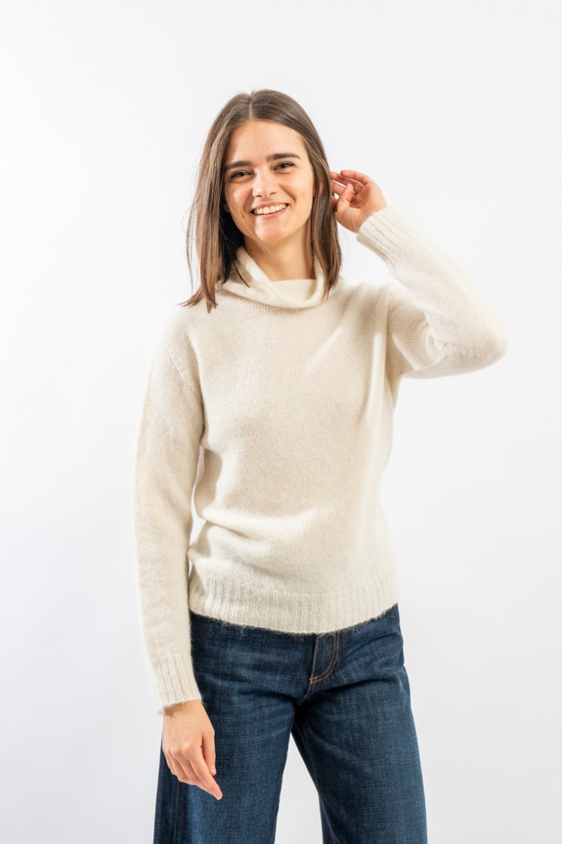 Niu Turtleneck Soft Turtleneck AW24722 W019 Size L Color COTTON - Livio Sport